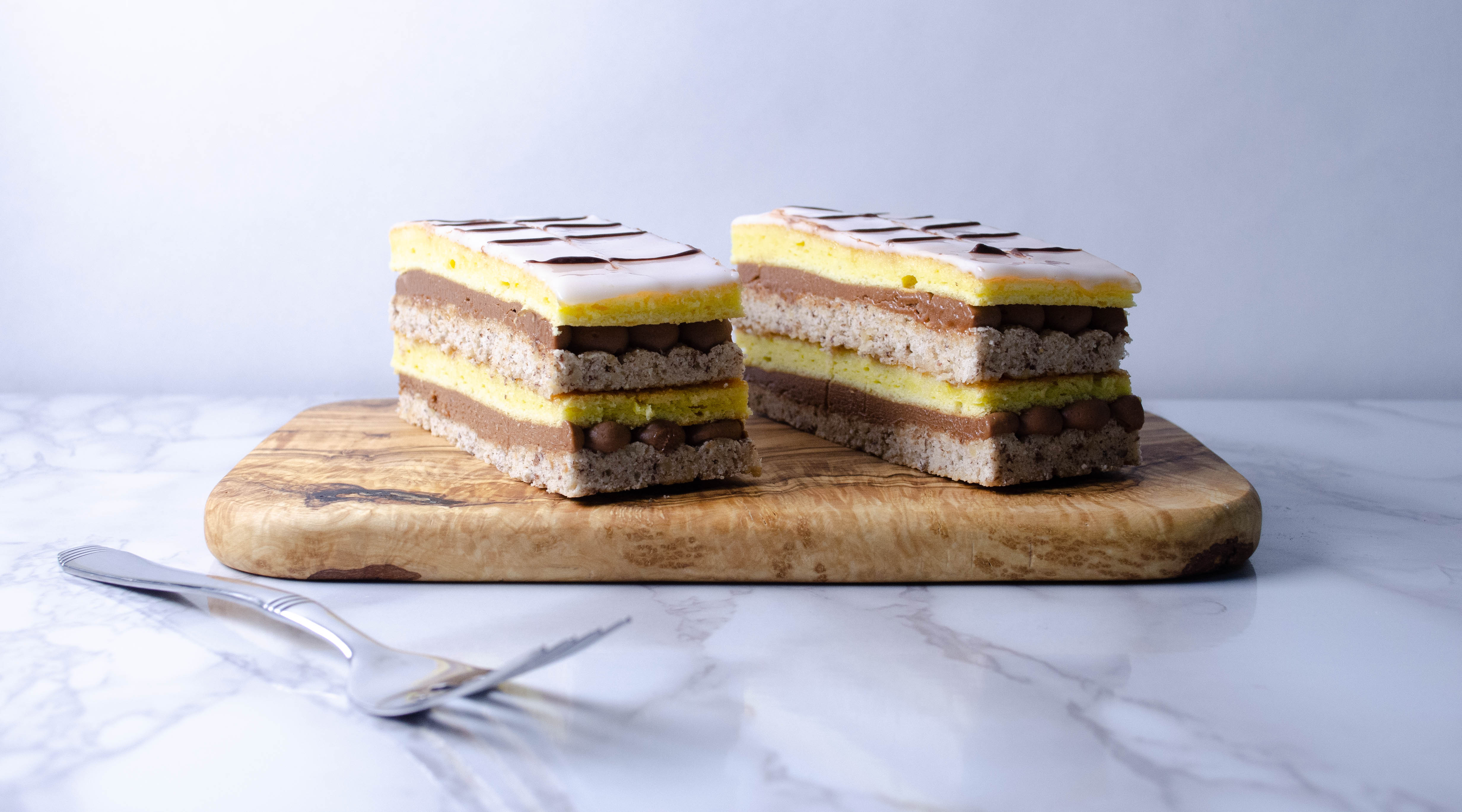 Esterházy Schnitten – Chateau Gateau